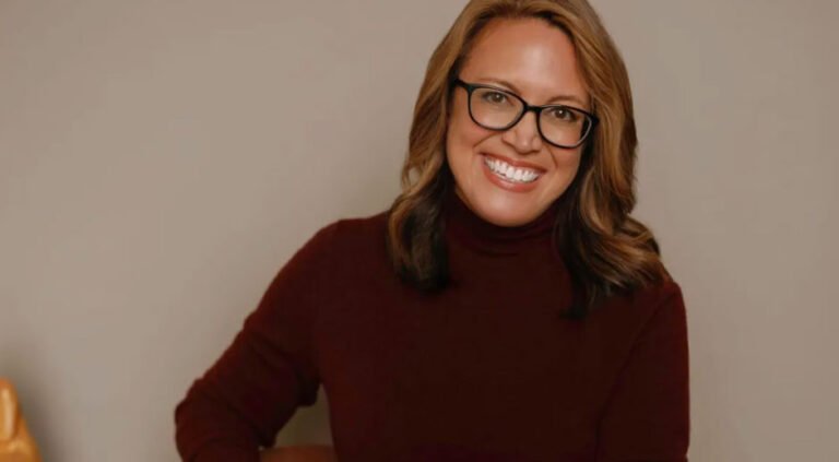 Who Is Dr. Stephanie Venn-Watson? - The Curiously Creative